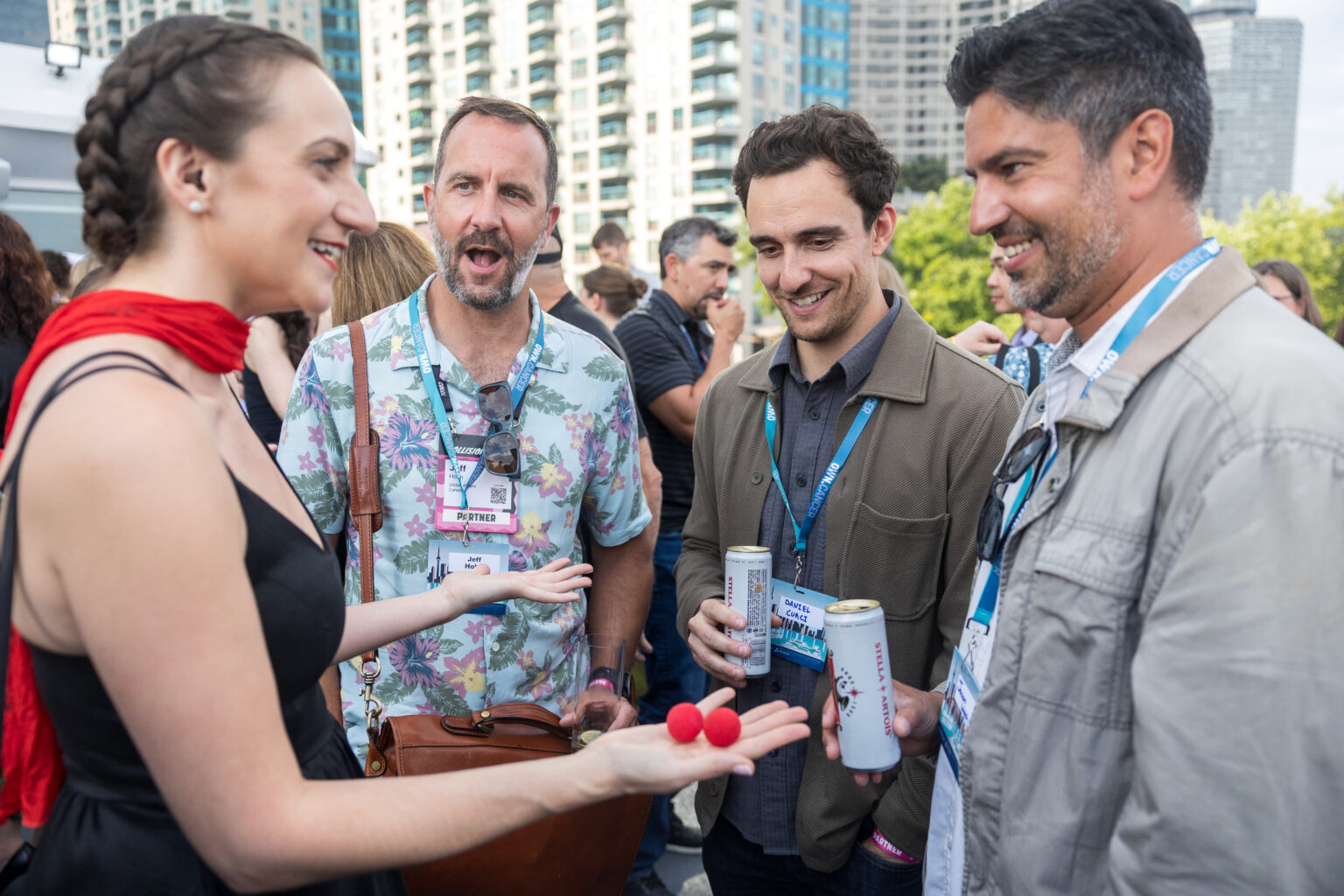 Hire Toronto's Favourite Magician - Hire Toronto Magician Rosemary Reid!